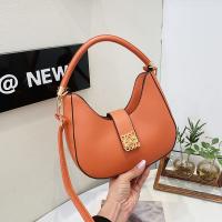 China Lady Plain Handbag with Zipper Lining Fashion Shoulder Bags Underarm Long Strap Purse for sale