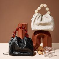 China Pearl Hand Bill Shoulder Bag All-in-One Niche Design Grade 30cm x 20cm for sale