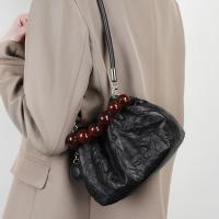 China Pearl Hand Bill Shoulder Bag All-in-One Niche Design Grade 30cm x 20cm for sale