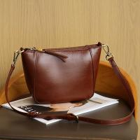 China High End Fashion Simple Shoulder Bag with Custom Logo 20x15cm for sale