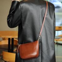 China High End Fashion Simple Shoulder Bag with Custom Logo 20x15cm for sale