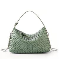 China Genuine Leather Woven Chain Shoulder Messenger Bag for Ladies 30cm x 20cm for sale