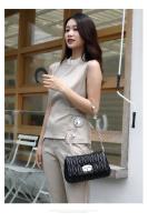 China OEM ODM Mini Crossbody Bag Sheepskin Chain Shoulder Bag for Women 20cm x 15cm for sale