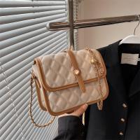 China Stone Pattern PU Leather Crossbody Bag with Metal Chain for Women Custom Logo Luxury Quilting 30cm for sale