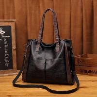 China Genuine Leather Messenger Bag for Women Shoulder Bag 30cm x 20cm x 10cm for sale