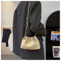 China Genuine Leather Crossbody Bag for Daily Life Low MOQ Mix Models Custom Logo Grey for sale