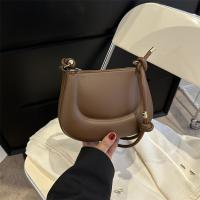China Solid Color Underarm Bag for Daily Life Convenience 2024 Summer Street Fashion for sale
