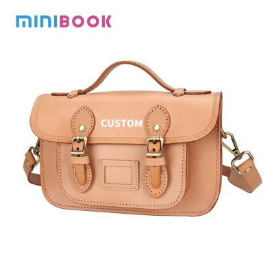 China Retro Vegetable Tanned Cowhide Crossbody Bag 1-Shoulder Daily Use Leather Purse for sale