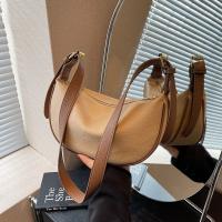 China Polyester Lining Dumpling Bag Single Shoulder Bag for Women 2023 Fashion 30x20cm for sale
