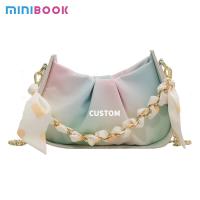 China Polyester Lining Folded Cloud Bag Fashionable Handbags for Ladies 30x20x10 cm for sale