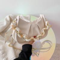 China Polyester Lining Folded Cloud Bag Fashionable Handbags for Ladies 30x20x10 cm for sale