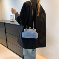 China Polyester Lining Material Fashion Designer Handbags for Ladies 2024 Custom Sling Bag 30x20cm for sale