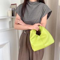 China Luxury Women Short Handbag Pu Material Summer Fashion Handbag 2024 New Design for sale