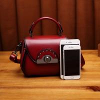 China Retro Women's Small Square Shoulder Crossbody Bag Versatile Handheld 20cm for sale