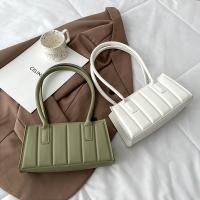 China Korean Designer Ladies Shoulder Handbag Simple Striped Pattern Daily Use 30x20cm for sale