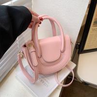 China Solid Color Cowhide Leather Saddle Bag Small Portable Crossbody Zipper Closure 20cm for sale