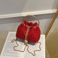 China Rhinestone Lady Evening Bag with Metal Handle Crossbody Design 25cm for sale