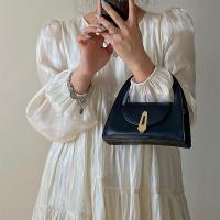 China Single Handle PU Leather Tote Purse for Women Elegant Half Moon Bag 30cm for sale