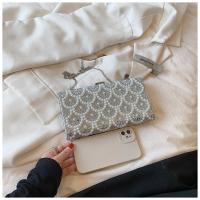 China Light Lady Pearl Chain Bag Zipper Closure Women Handbag Daily Use Custom Logo OEM for sale
