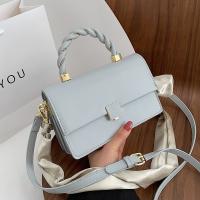 China Women's Genuine Leather Messenger Bag Low MOQ Mix Models Custom Logo OEM for sale