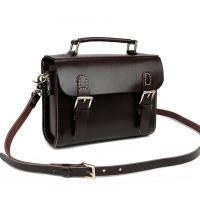 China Polyester Lined Retro Cowhide Crossbody Bag First Layer Vegetable Tanned Leather 30cm for sale