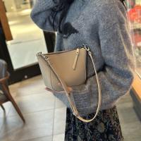 China Flocked Cowhide Bag 2024 Spring Versatile Daily Use Handbag Custom Logo OEM for sale