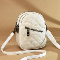 China Genuine Leather Small Square Shoulder Bag Women Casual Versatile Daily Use 2024 for sale