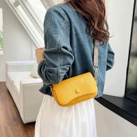 China Retro Pu Leather Shoulder Messenger Bag Custom Classic Small Bag for All Seasons 2023 for sale