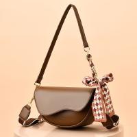 China Lightweight Soft Leather Crossbody Bag for Women Summer Versatile Textured 2024 for sale