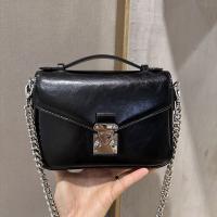 China Genuine Leather Crossbody Shoulder Bag for Women 2024 Fashion Versatile Portable Daily Use for sale