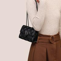 China Genuine Leather Crossbody Bag for Women Mini Square Chain Bag 2024 Summer for sale