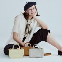 China All Seasons Mini Tote Handbag First Layer Cowhide Portable Women Fashion 30cm for sale