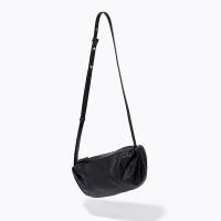 China All Seasons Soft Leather Pleated Cloud Bag Korean Style Shoulder Crossbody Bag 30cm for sale