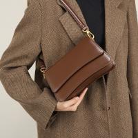 China Mini Leather Flap Crossbody Sling Bag for Women Luxury Design 2024 Low MOQ Mix Models for sale