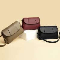 China Custom Logo Vegan PU Leather Lady Purse with Zipper Closure Fashion Handbag for Daily Use for sale