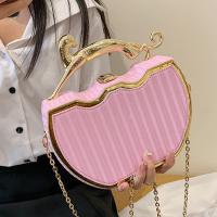 China Fashionable Metal Chain Evening Bags for Women Party Attire Low MOQ Mix Models for sale