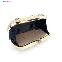 China Pearl Shining Diamond Rectangle Hand Bag for Ladies Wedding Handbag 25cm for sale