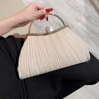China Women's Luxury Rhinestone Evening Handbags Purse for Wedding Party Versatile Chic for sale