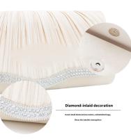 China Crystal Pleated Evening Handbag OEM ODM Elegant Women Party Bag 25cm Custom Logo for sale