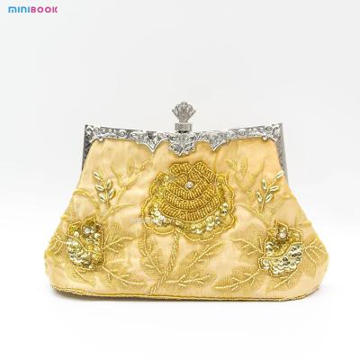 China Vintage Floral Beaded Sequin Rhinestone Embroidery Clutch Evening Handbag for Women 20cm for sale