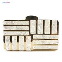 China Small Square Ladies Banquet Clutch Handbag for Mobile Phone Shoulder Bag Party Purse 20x12cm for sale