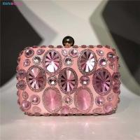 China Luxury Women's Evening Clutch Handbag Banquet Bag Low MOQ 20cm Mix Models Custom Logo for sale