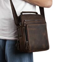 China 9.7 Inch Genuine Leather Men's Shoulder Messenger Bag Vintage Multiple Pockets for sale