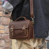 China Vintage Messenger Bag Minibook Style 15.6 Inch Laptop Shoulder Bag for Daily Use for sale