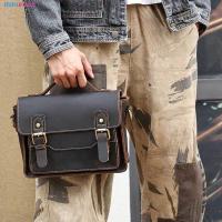 China Vintage Messenger Bag Minibook Style 15.6 Inch Laptop Shoulder Bag for Daily Use for sale