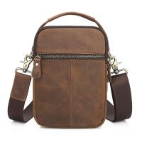 China Designer Custom Logo Genuine Leather Messenger Bag for Men with Available Sample OEM ODM for sale