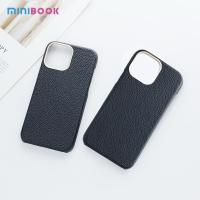 China Custom Pebble Genuine Leather Phone Case for iPhone 13 14 with Camera Protection 16.5x8.3cm for sale