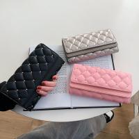 China PU Leather Long Clutch Wallet with Rivet Lattice Design 19x11x4cm Anti-Theft Fashion for sale