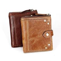 China Crazy Horse Cowhide Leather Short Wallet for Men with Zipper Anti-Theft 11.3cm for sale