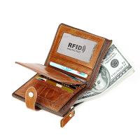 China Crazy Horse Cowhide Leather Short Wallet for Men with Zipper Anti-Theft 11.3cm for sale